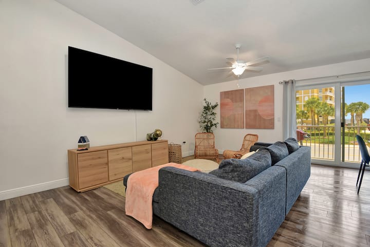 Luxury Beach House | Ocean View | Game Room | 3 Br - Port Orange, FL