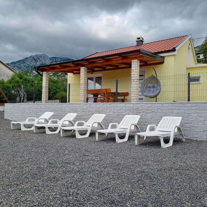 Holiday House Rose - Karlobag