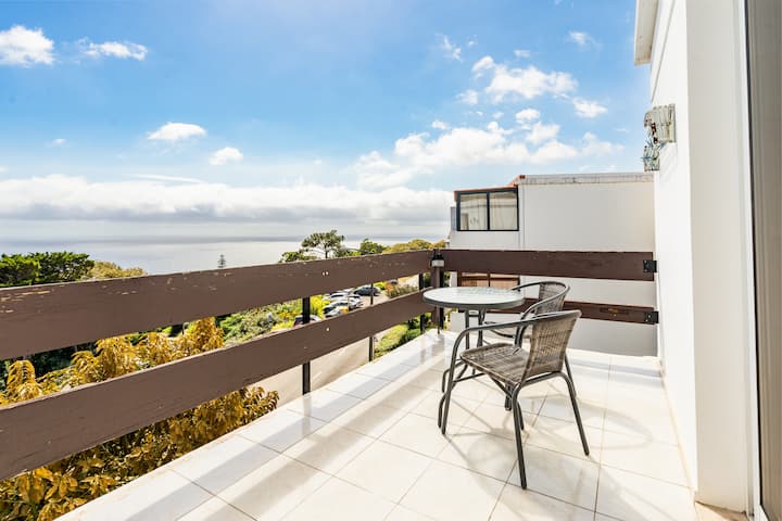The Great Pearl. Ocean Views, Near Beach & Airport - Madère