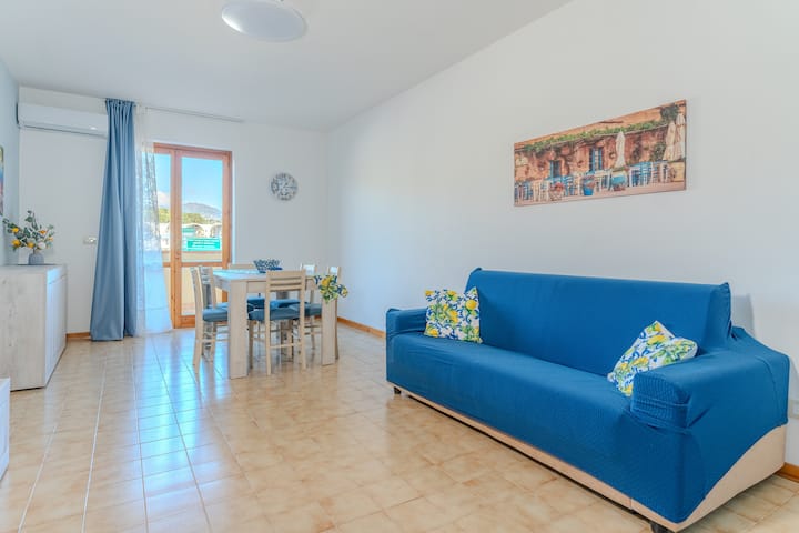 "Le Casette Di Flavia-trinacria" A   
50m Dal Mare - Santa Teresa di Riva