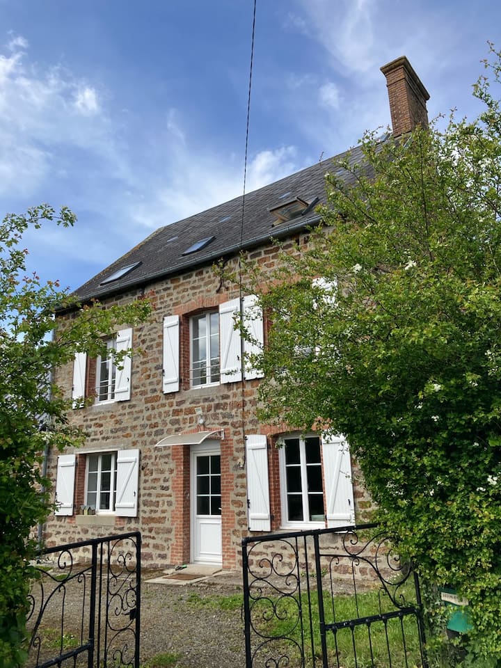 Maison Au Calme à 2 Km De La Mer - Granville
