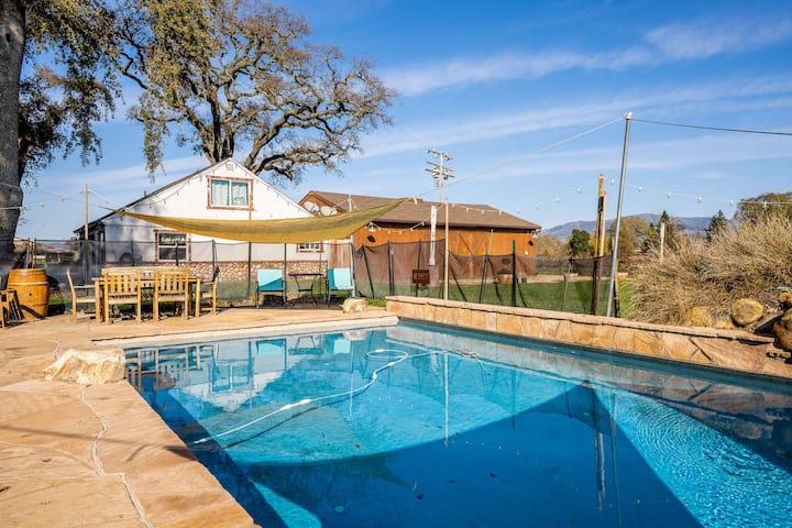 Vineyard Views | Pool & Hot Tub  | Outdoor Firepit - Morgan Hill, CA