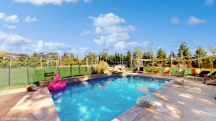 Private Estate | Pool, Hot Tub • Sleeps 15 - Gilroy, CA