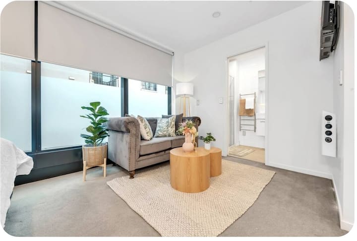 Guardian Central Studio With Pool And Sauna - Auckland