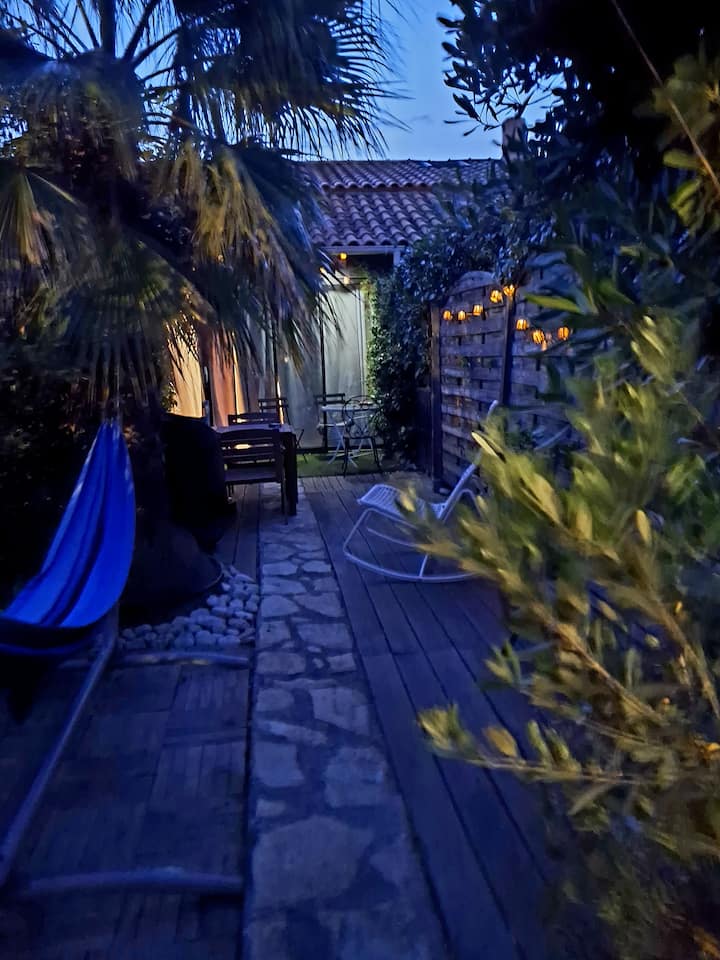 Petit Coin De Paradis à 350 M Des Calanques - Bandol