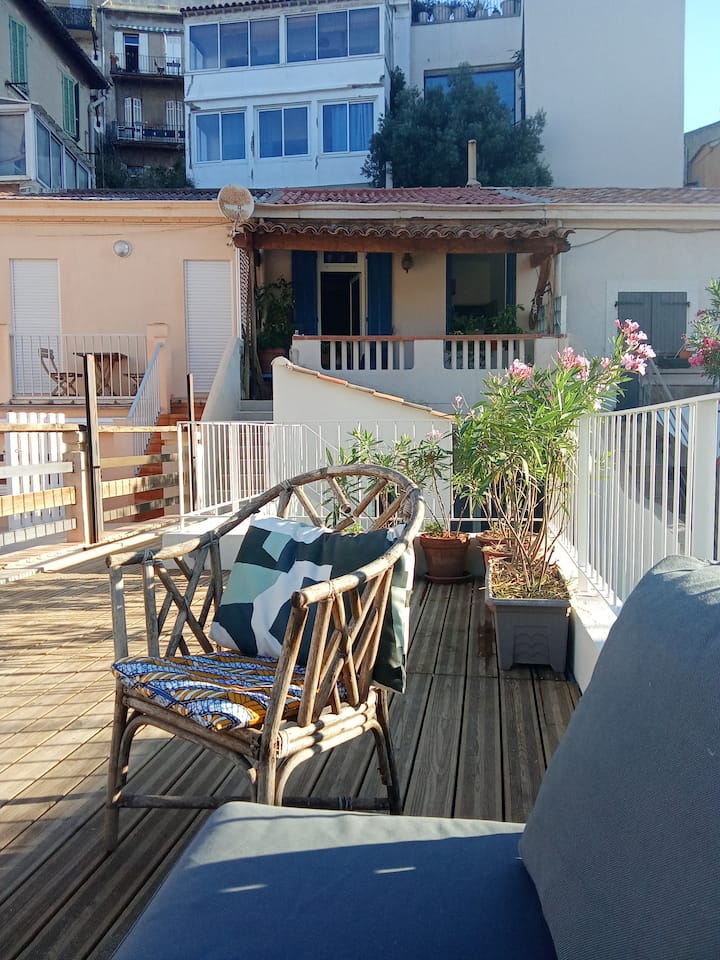 Maison Sur Le Port - Marseille