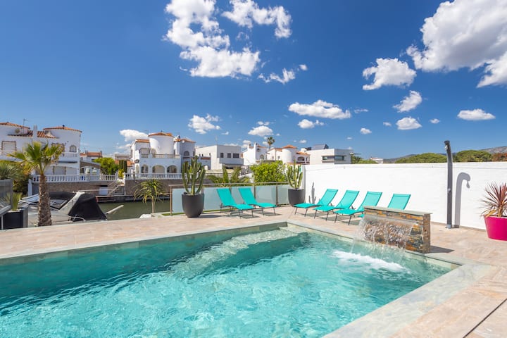 Magnifique Villa Avec Piscine Pour 12 Personnes - Empuriabrava
