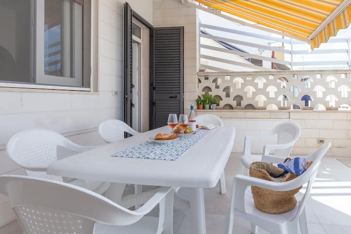 Calilla Apartment | On The Beach Of Torre Lapillo - Torre Lapillo
