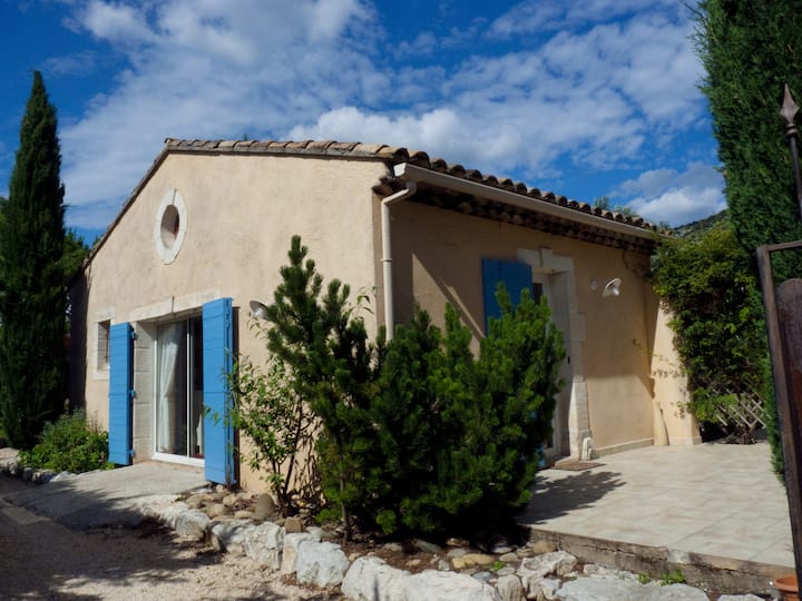 Maisonnette Provençale Au Pied Du Petit Luberon - Cavaillon