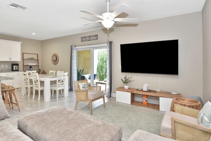 Beachside Escape-3 Mins 2 Beach,game Rm,parking,ac - Port Orange, FL