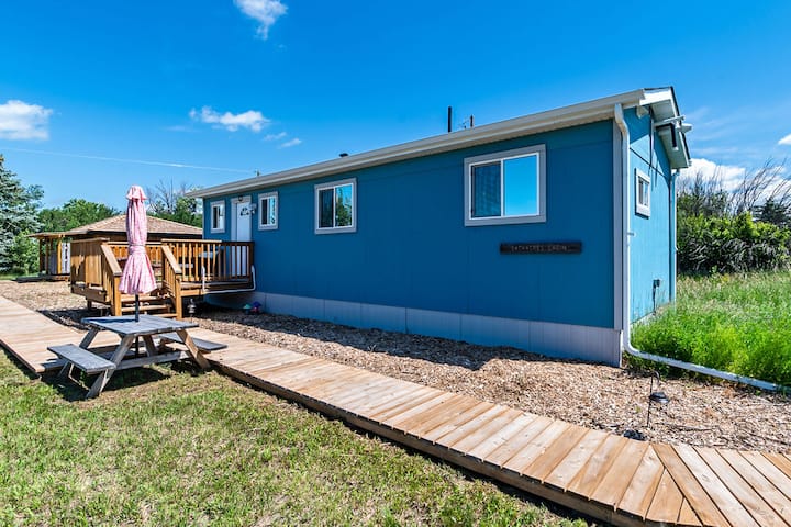 Modern Quiet Cabin With Mountain Views. A/c Wi-fi - Alberta