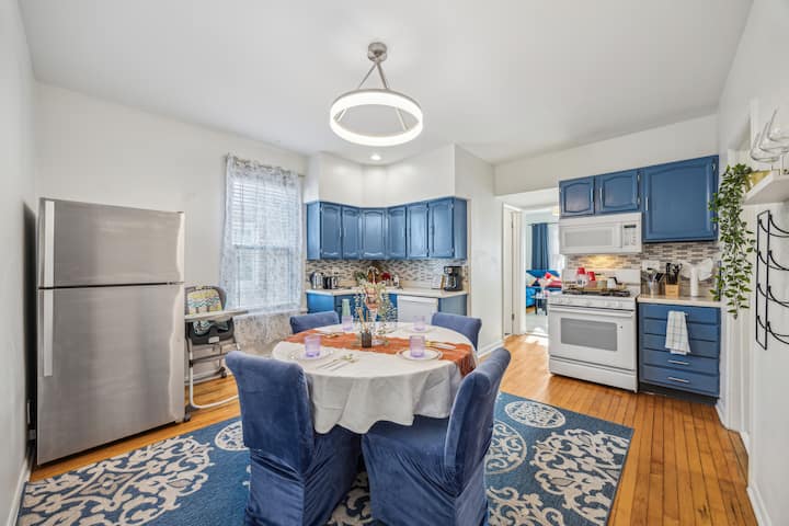 Apartment In Chicago - Niles, IL