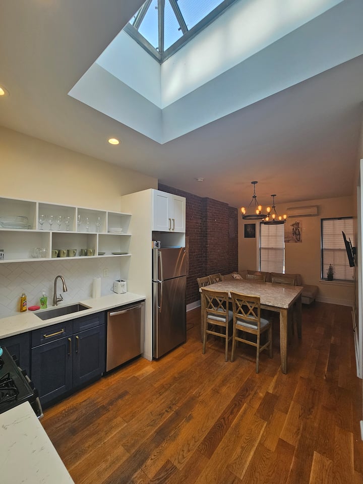 Luxury Apartment Near Subway - Crown Heights, NY