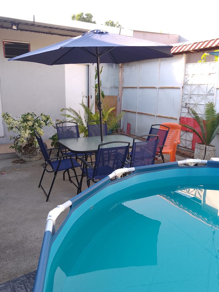 La Casa De Pa Y Ma - La Libertad, España