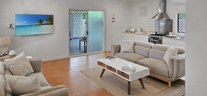 Charming Little Cottage In Kewarra Beach - Cairns