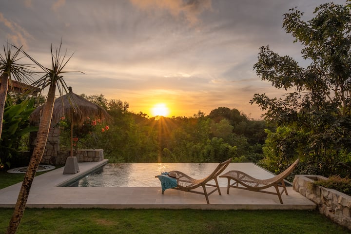 Sunset Green View •3br Villa • Near Center&beach - Uluwatu