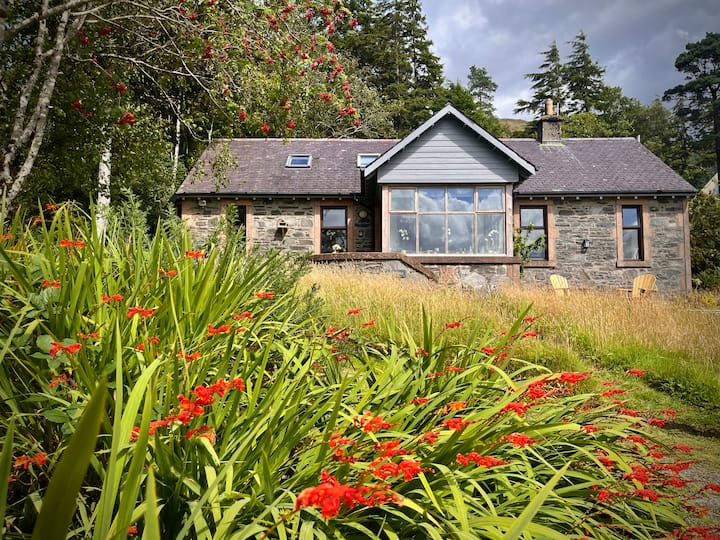 Ivy Retreat In Knoydart, Scotland - Mallaig