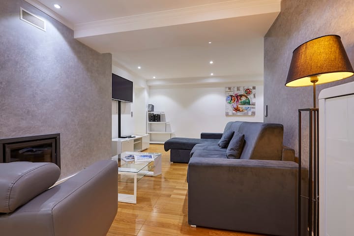 2bed Apartment With Fireplace - Luxembourg