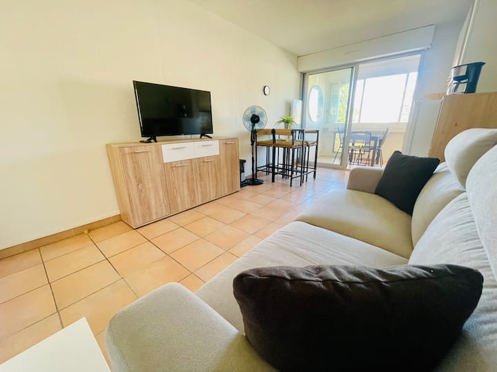 Le Latina/t2 Acces Et Vue Port/quai Saint Martin/ - Agde