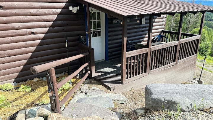 Backwoods Comfort - Glacier National Park