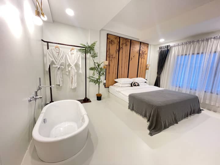 Luxury Stay|bts Asok&nana| T21 | Free Bf& Cleaning - Bangkok
