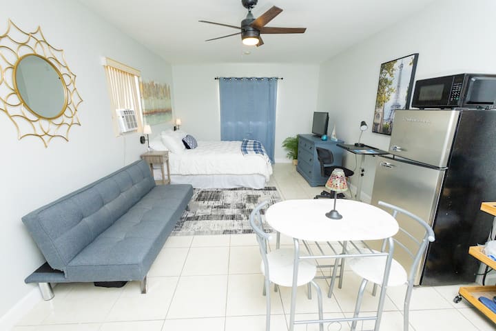 Tampa Cozy Private Studio - Aéroport de Tampa (TPA)