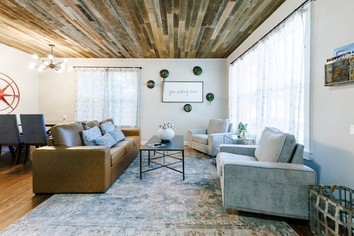 The Sawyer/outdoor Patio/wifi/backyard/grass/quiet - ラボック, TX