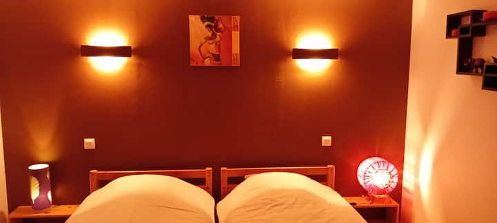 Chambre à 2 Lits Tout Confort - Villefranche-de-Rouergue