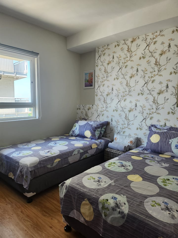 Newstudiotype/wi-fi/netflix/near711/withpool - Cagayan de Oro