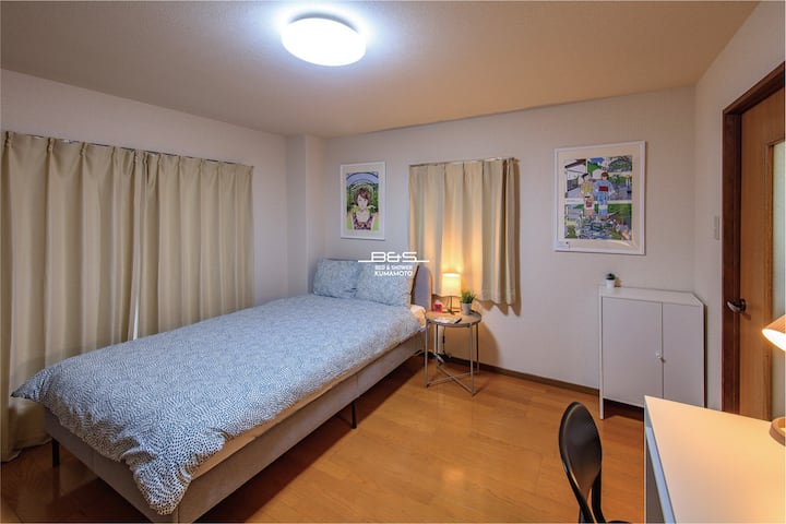 K8【無料駐車場307】上熊本駅・熊本城・崇城大学・繁華街近く広々１k アパート。長期滞在に最適。 - Kumamoto