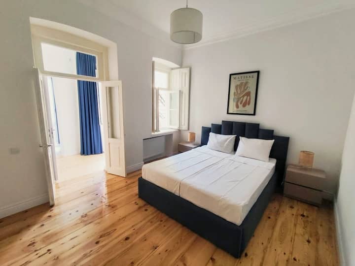 Beautiful Apartment In Vera - Tbilisi