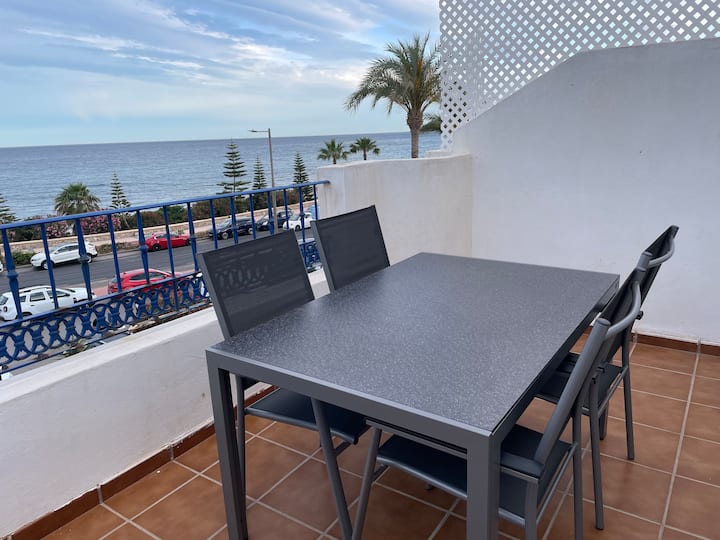 Apartamento En Primera Línea - Mojácar