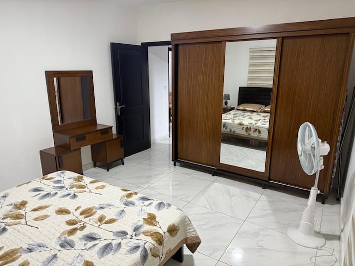 Holliday Home 2 Bedrooms -Beirut - Beiroet