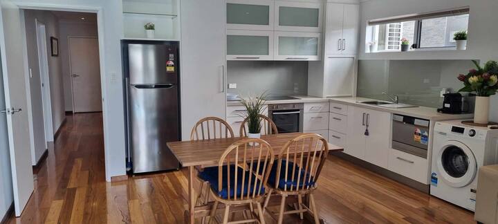 2 Bedroom Coastal Guest House - 君達樂