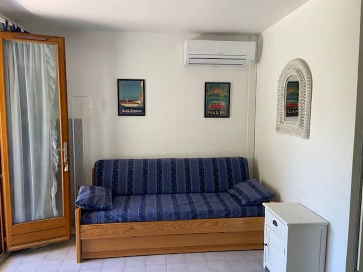 Maison Au Calme Avec Piscine - Le Lavandou