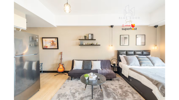 Deluxe Suite W/ Scenic Grand Canal View+wi-fi - Taguig