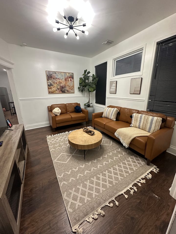 Bright 3br Home In Nyc, Near Downtown & Nyc, Ewr - Harrison, NJ