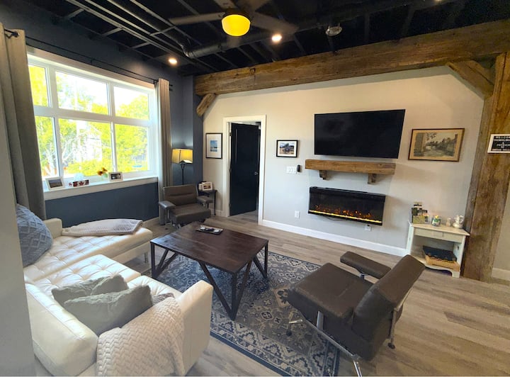 The Loft On William - Smiths Falls