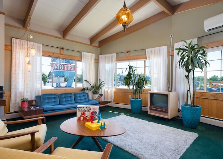 Retro Motel In Bozeman Montana - Bozeman, MT