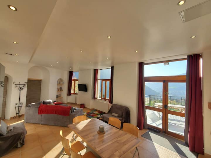 Appartement  Vue Exceptionnelle - Séez