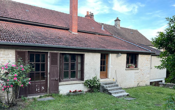 Les Pommiers, House Near Beaune - Savigny-lès-Beaune