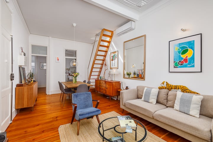 Arty & Cozy Penthouse In Lisbon, River Side - Lizbona