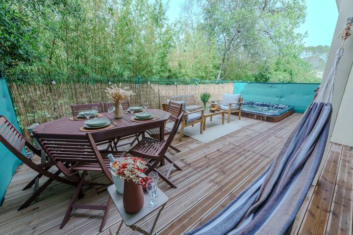 Jacuzzi Privatif Terrasse Et Clim à St Raphaël - Cap Estérel