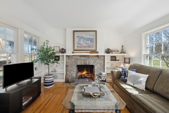 Charming Bunk Cottage On Beautiful Bay Beach! - Fort Érié