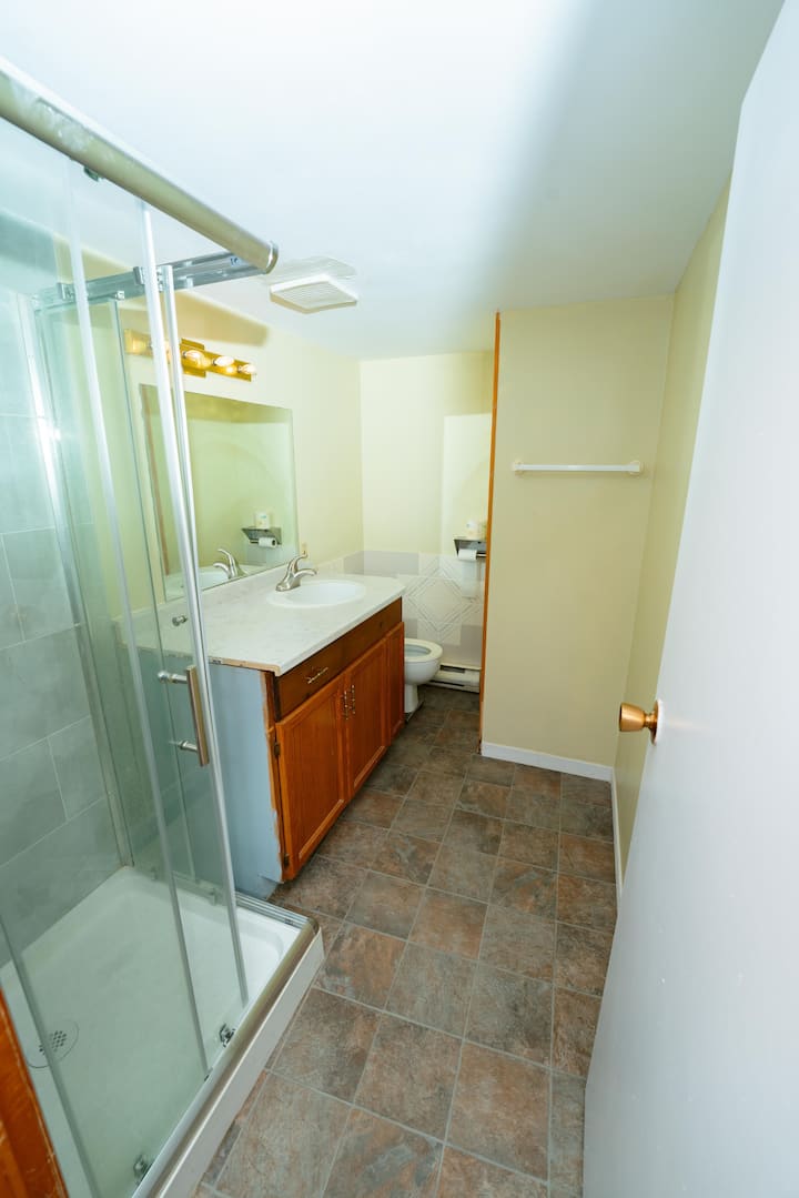 Small Cozy Cabin #8 - Campbellford