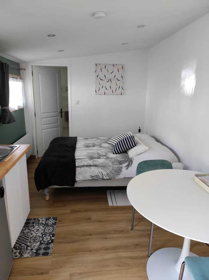 Studio Sur Jardin Au Calme, Proche Gare - Guérande