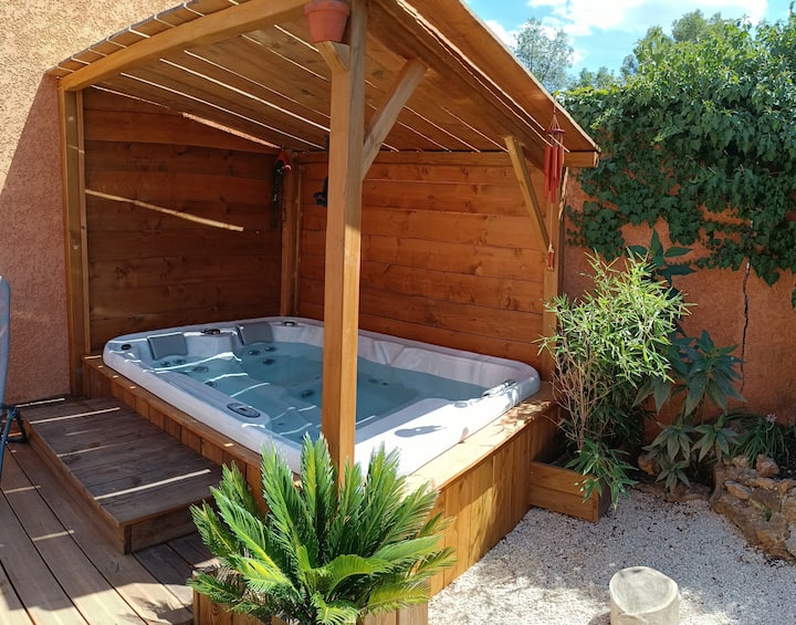 Studio Mezzanine, Jardin Et Jacuzzi - Lorgues