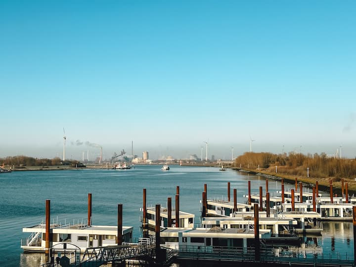Hausboot "Lee"- Lankenauer Höft  (2-4pax) - Delmenhorst