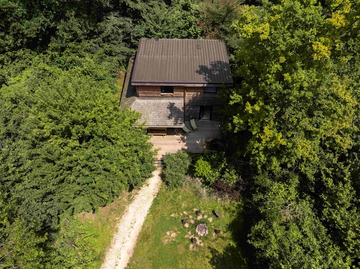 Cabane Spa Le Refuge - Cabanes De La Réserve - ibis budget Noyon