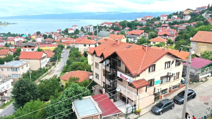 Sapanca Albar Konaklama 5 Odalı 17 Kişilik Dubleks - Sakarya